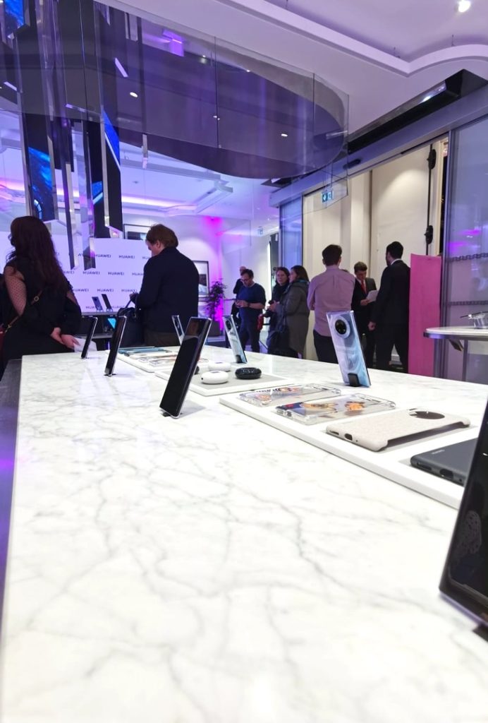 [EVENT] Ouverture de la boutique Huawei Paris Opéra | Un Autre Blog